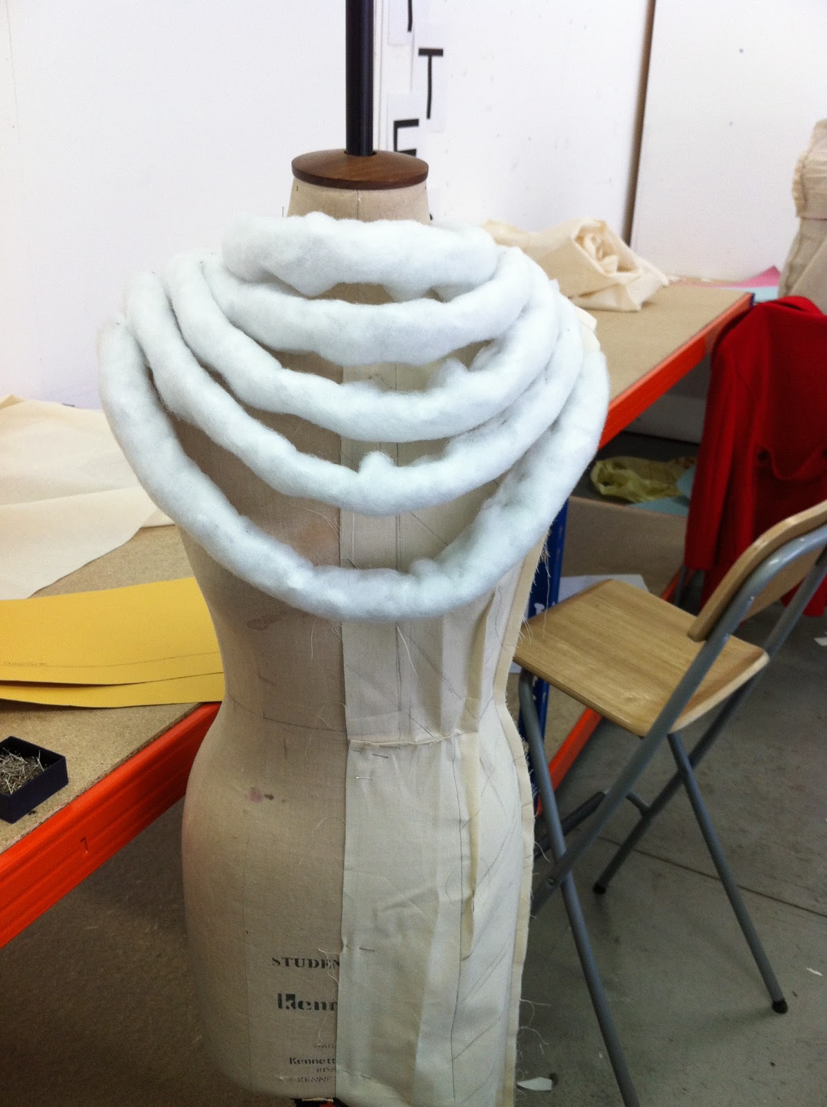 FT2505 Develop Directional Design: Draping on the stand
